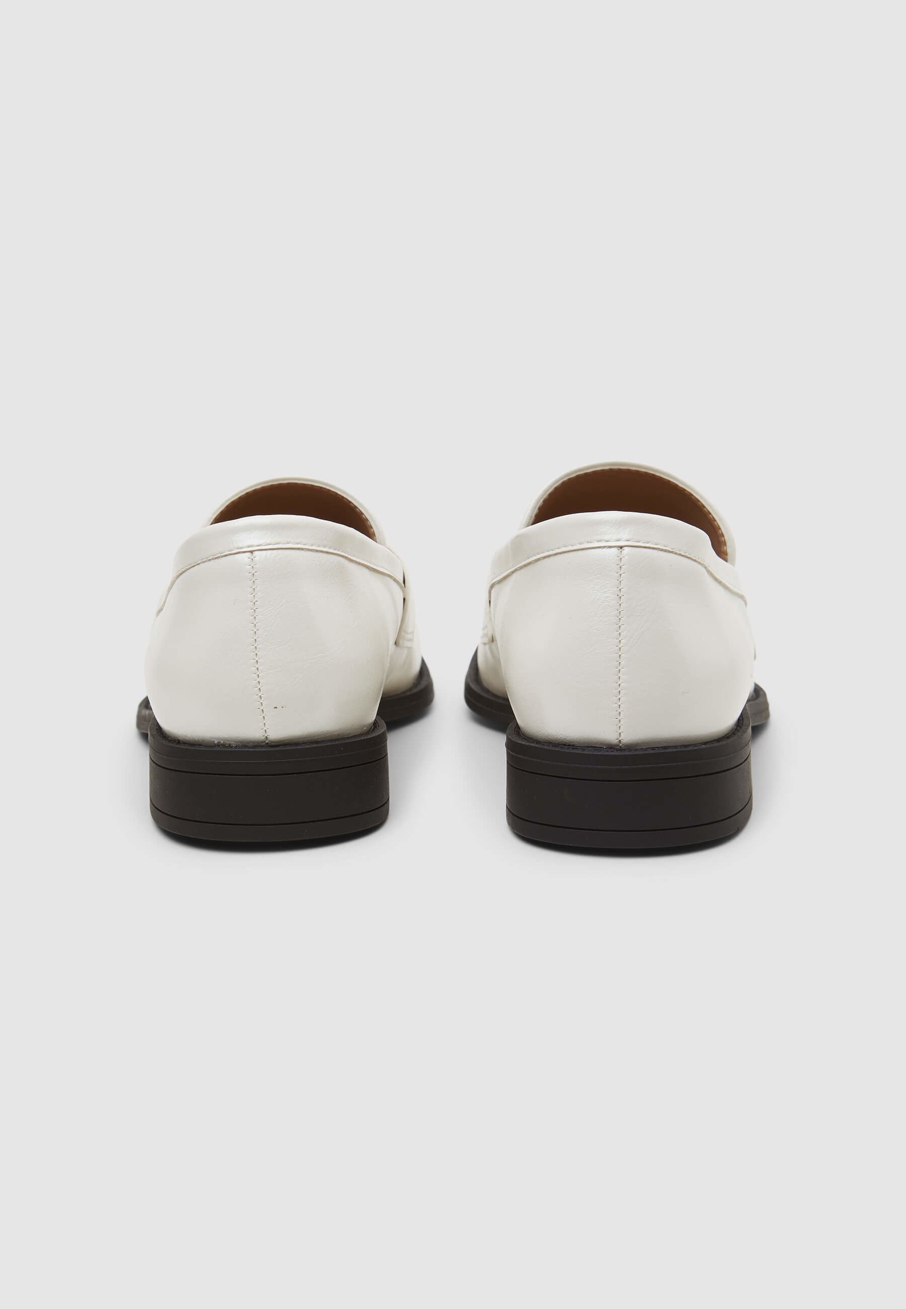 Mocassino slim con nappine – Calliope