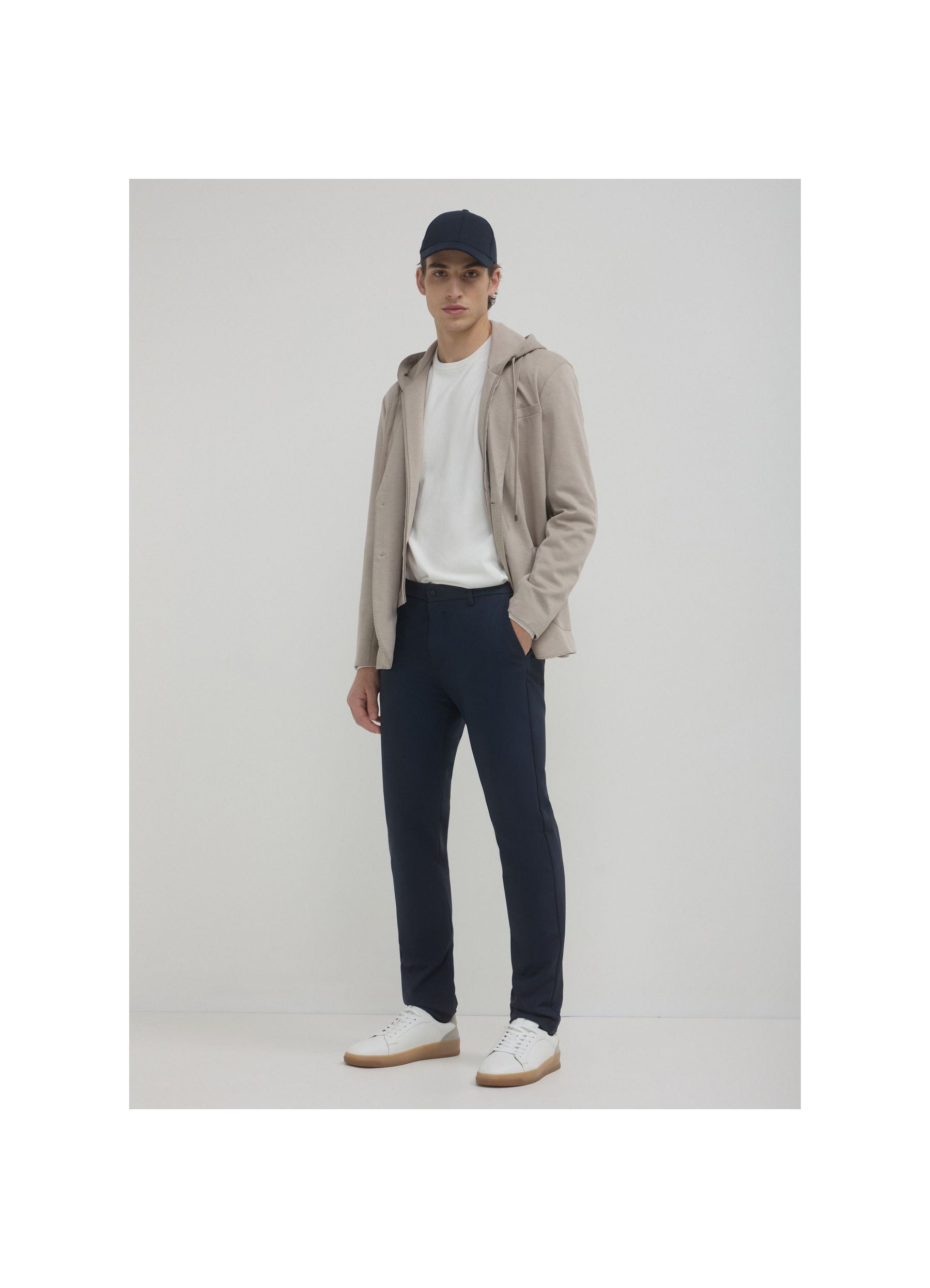 Plain crew neck jumper white wool | Calliope