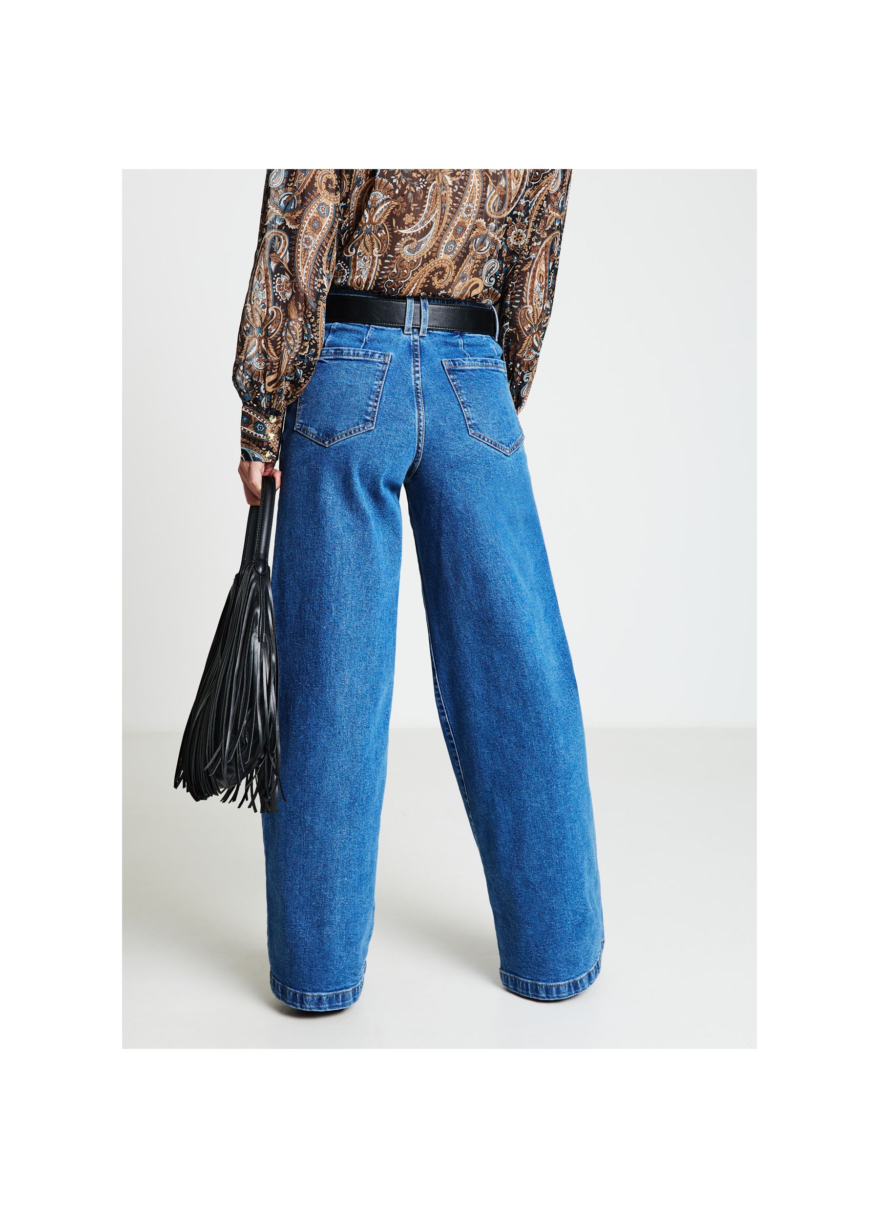 Wide-leg jeans with raised seams middle blue denim | Calliope
