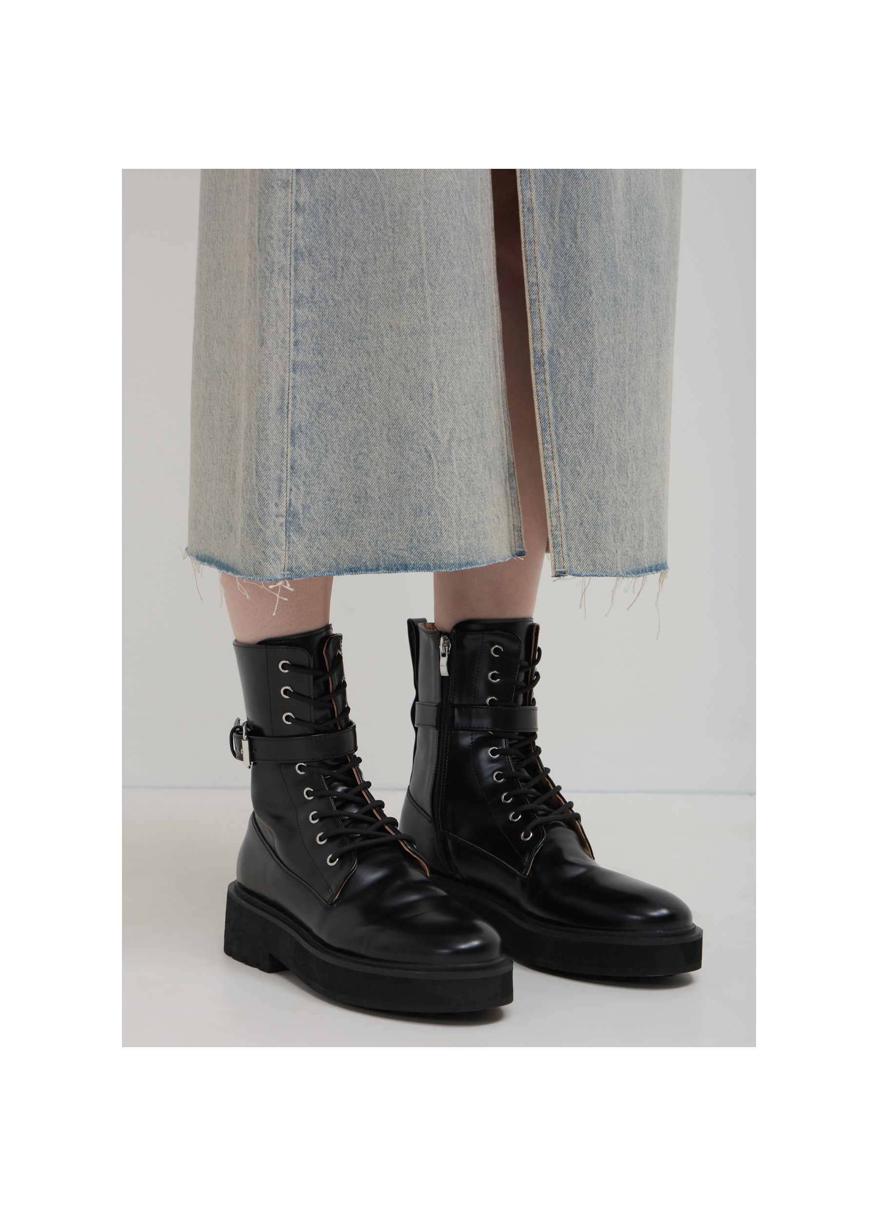 Combat boots with buckle ultrablack | Calliope
